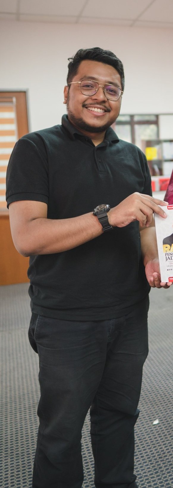 "Bangun Pagi Muka Senget" - Peneraju Bernama Radio Ini Kongsi ...