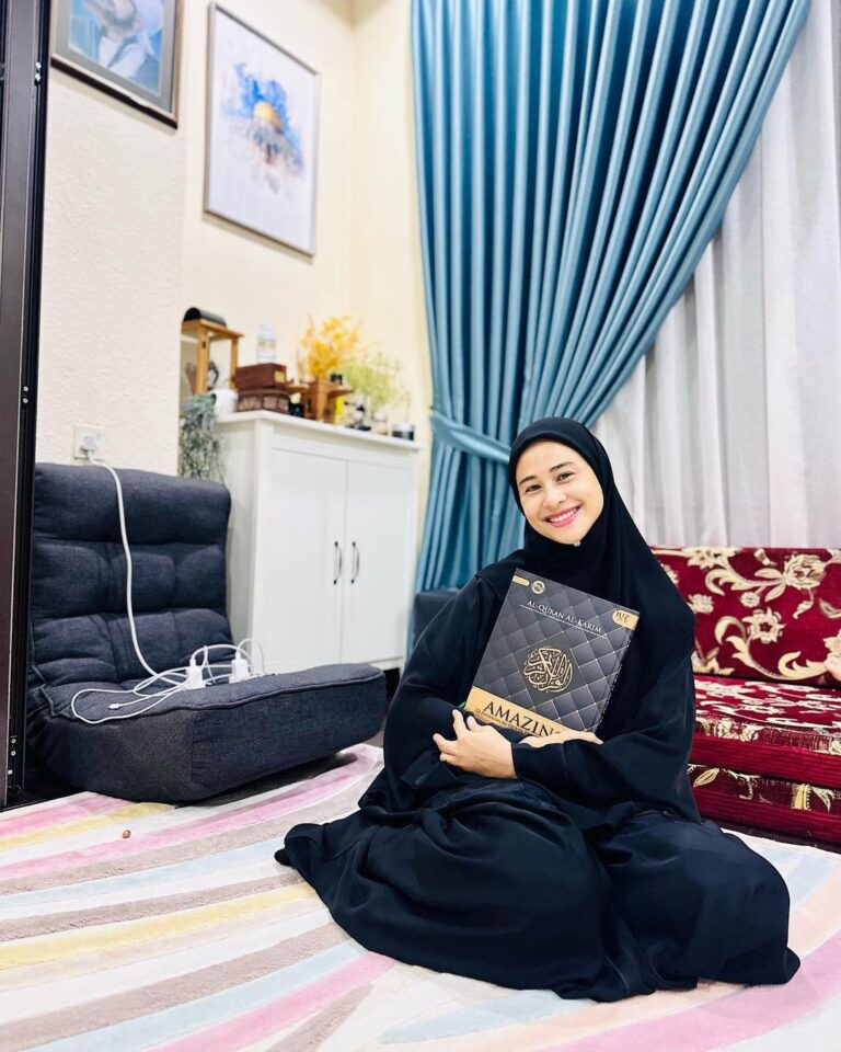 Pesona Datin Fouziah Gous, Tak Perlu Diet Ketat Dan Keluar Duit Lebih