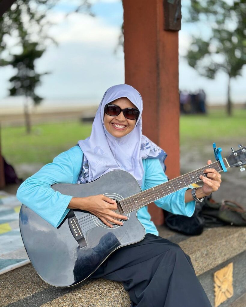 Wilma Muhammad Tampil Jelita, 50an Tetapi Tubuh Langsing Macam Dulu-dulu!